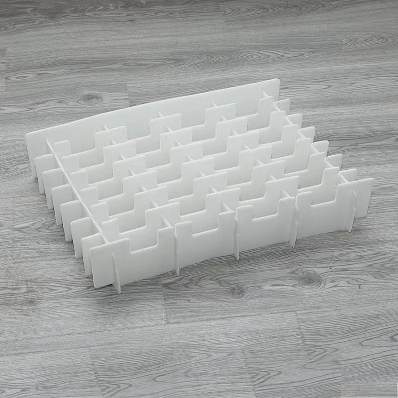 White Plastic Dividers Box Hollow Sheet Partition Crates Lightweight